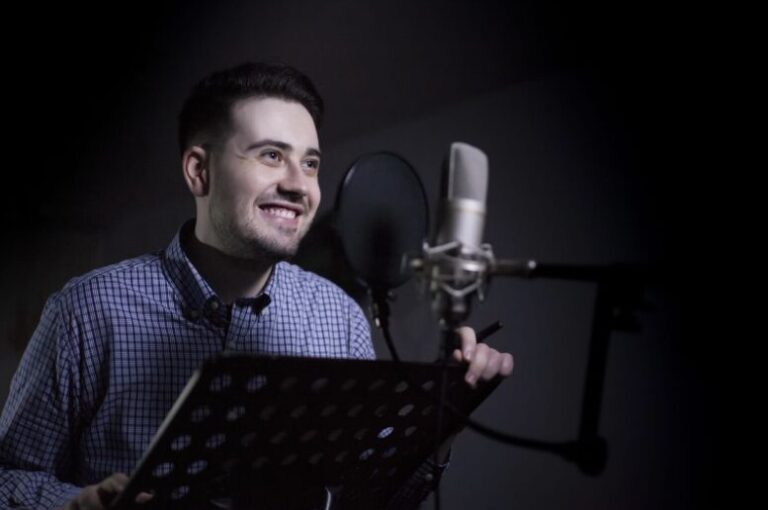 Voice Over Coach | Voice Over Training & Voice Acting Classes